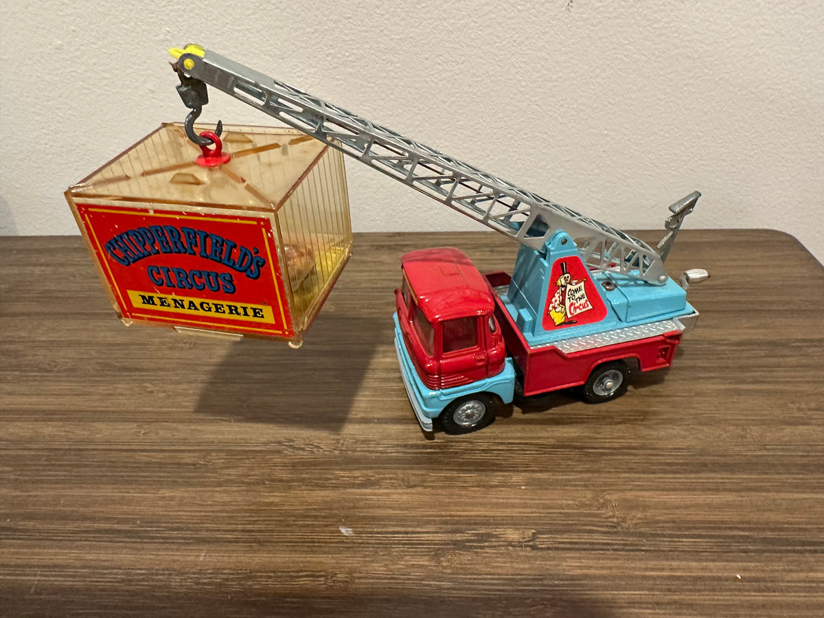 Corgi Major 1144 Chipperfields Crane with cage – Corgi Toys