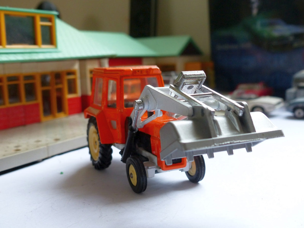 54 Massey Ferguson 50B Tractor from Block Construction Set – Corgi Toys