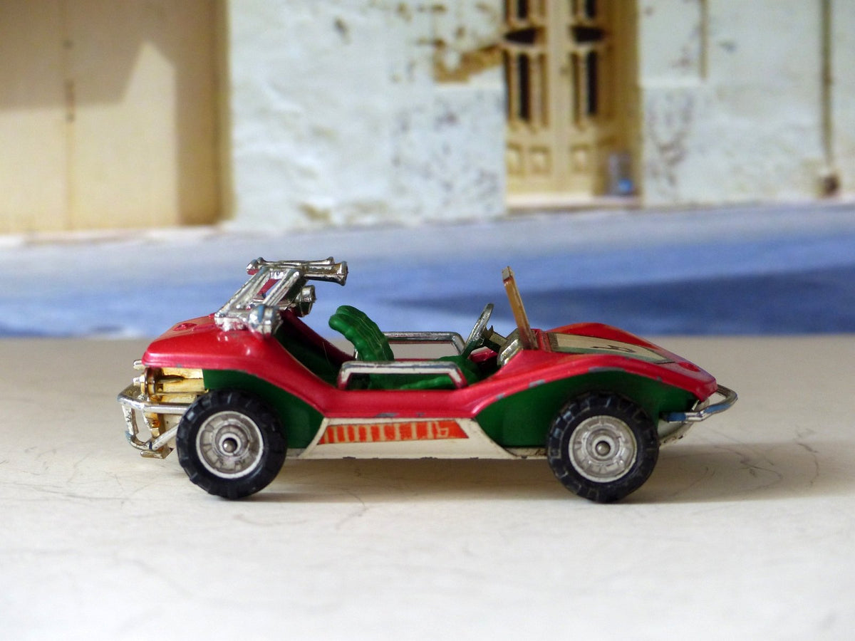 392 Bertone Shake Buggy in pink – Corgi Toys
