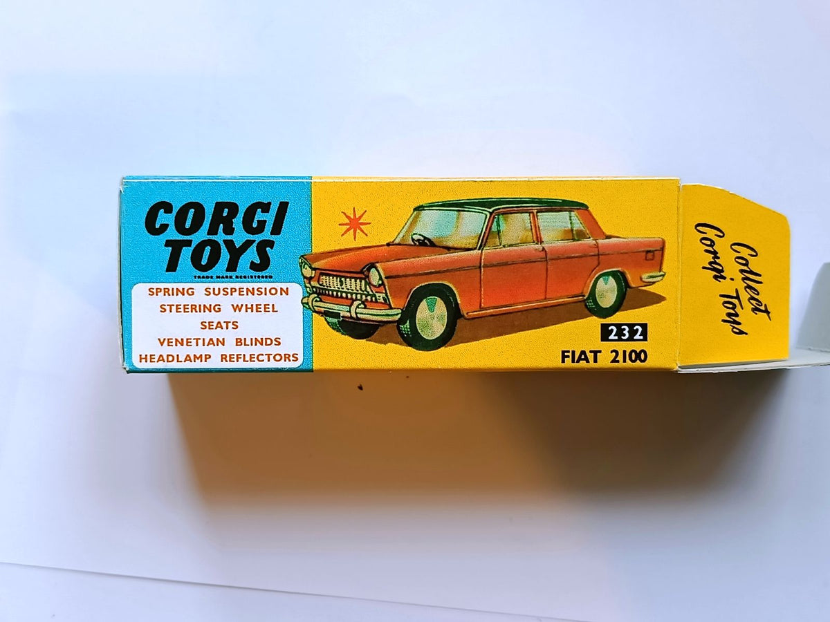 232 Fiat 2100 – Corgi Toys